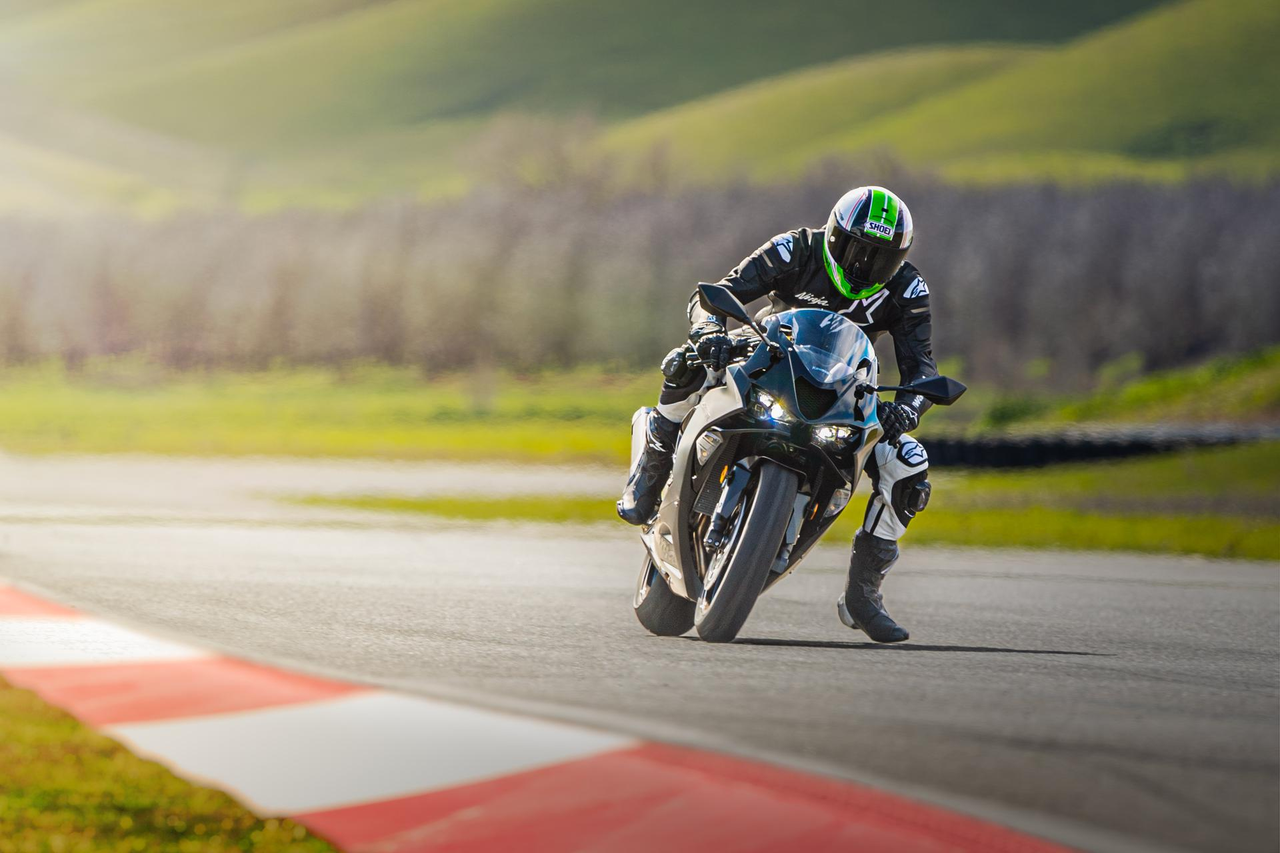 Ninja ZX-6R | 2025 | Kawasaki